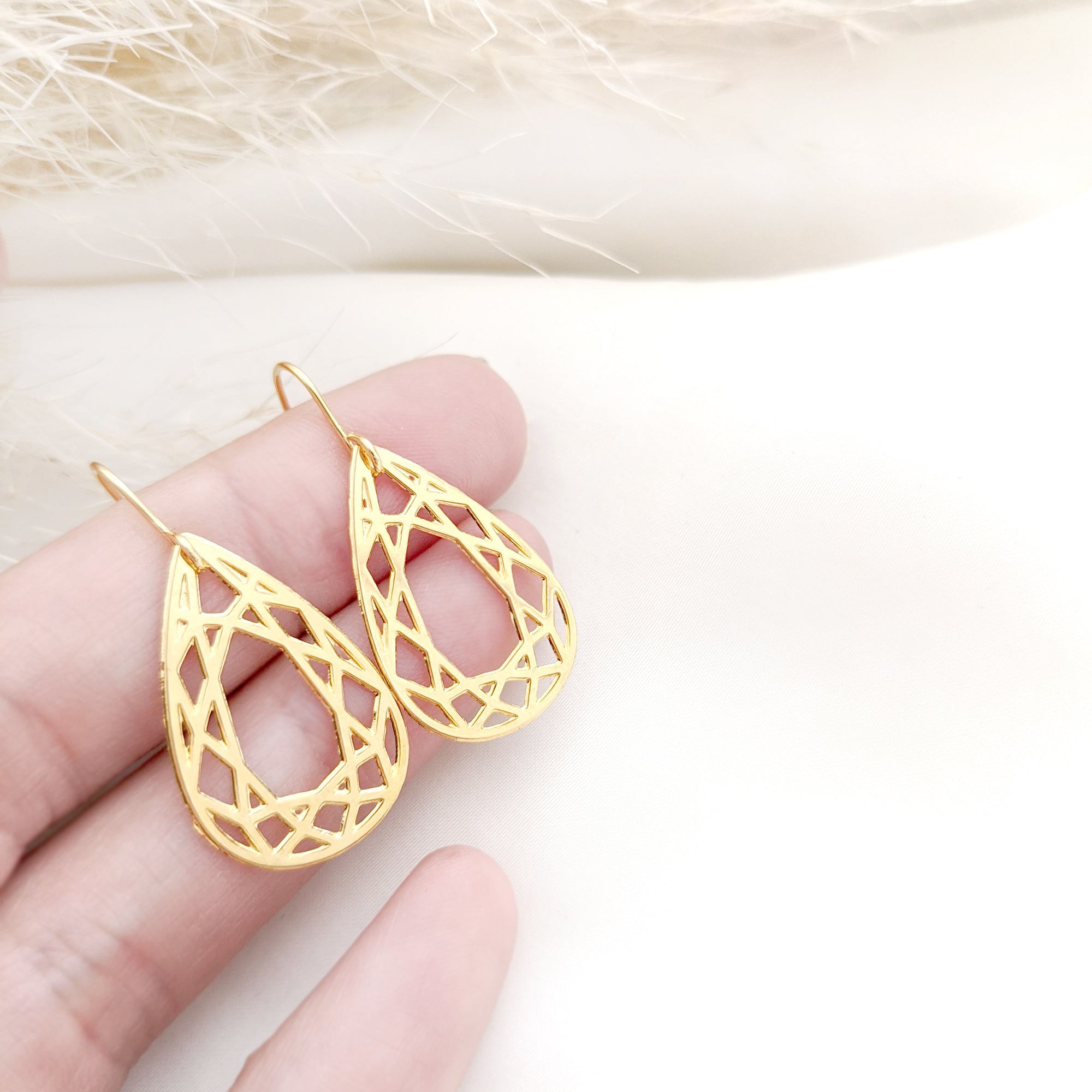 Teardrop Geometric Earrings Gold/ Silver – Shany Design Studio